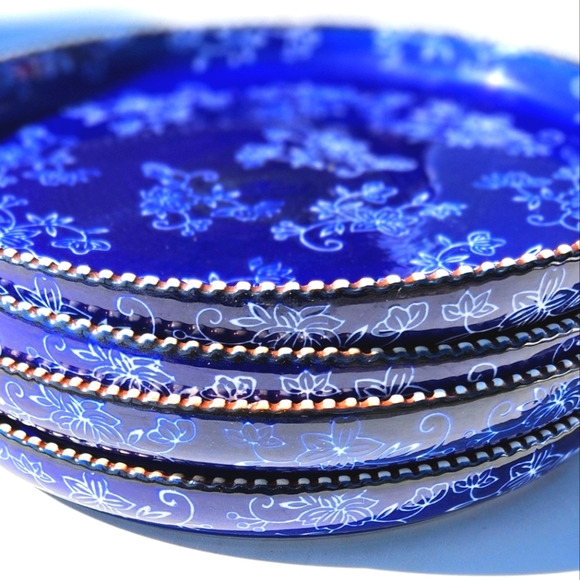 Temp-Tations | Dining | Temptations By Tara 4 Round Dinner Plates ...